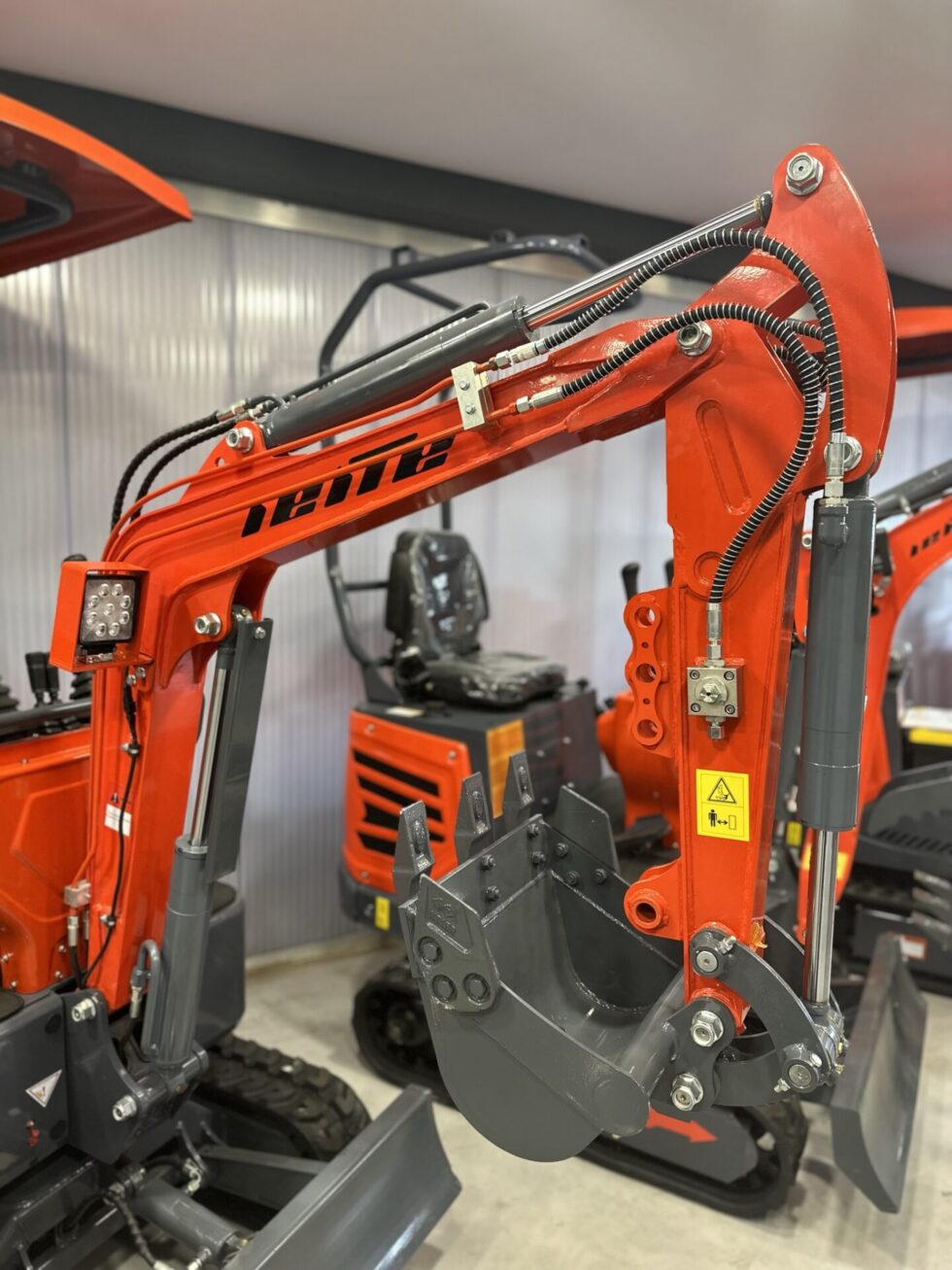 Mini Pelle 1,2T CL 12 - Leite France