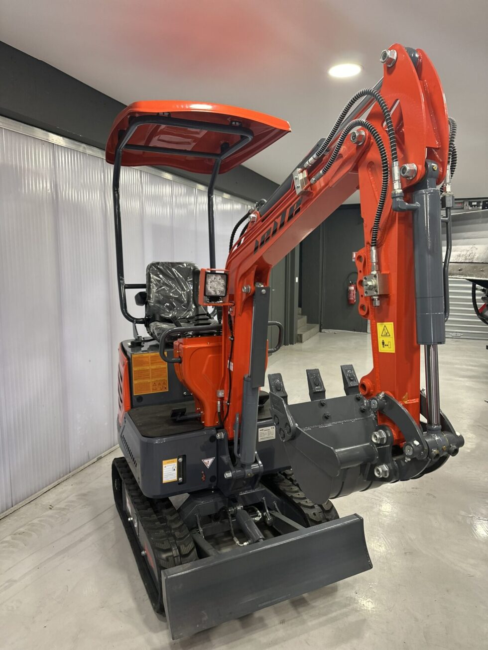 Mini Pelle 1,2T CL 12 - Leite France