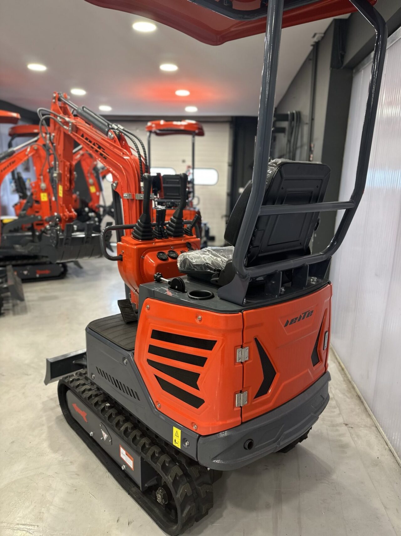 Mini Pelle 1,2T CL 12 - Leite France