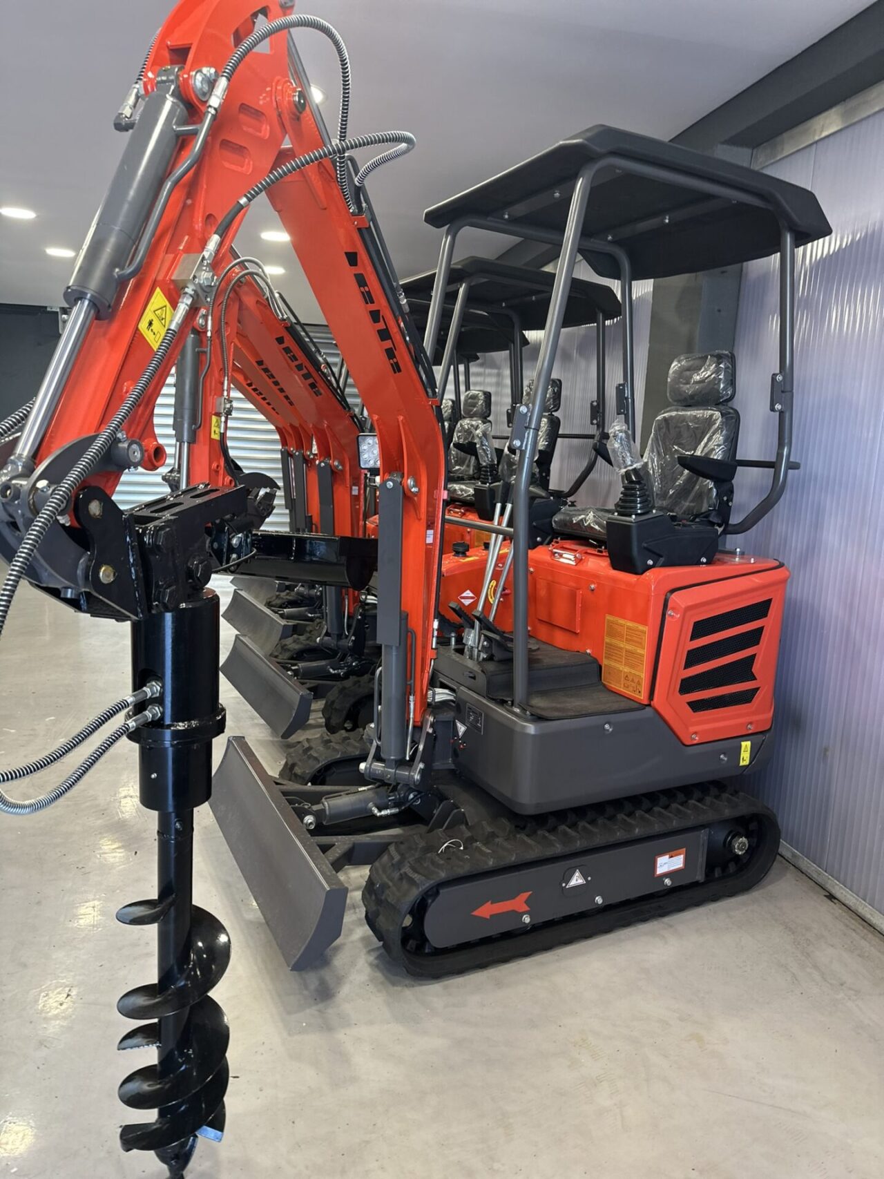 Mini Pelle 1,8T CL 18 S - Leite France