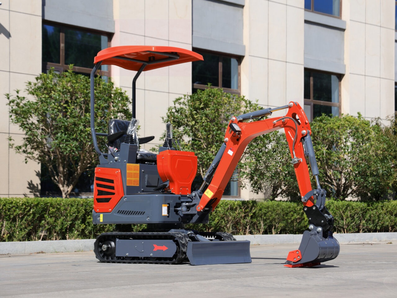 Mini Pelle 1T2 CL 12 JS - Leite France